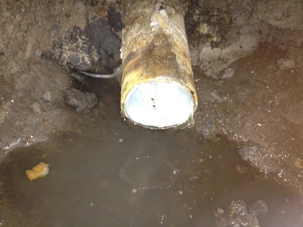Cast Iron Pipe Repair Archives - Expert Trenchless Pipe Lining By Blue ...